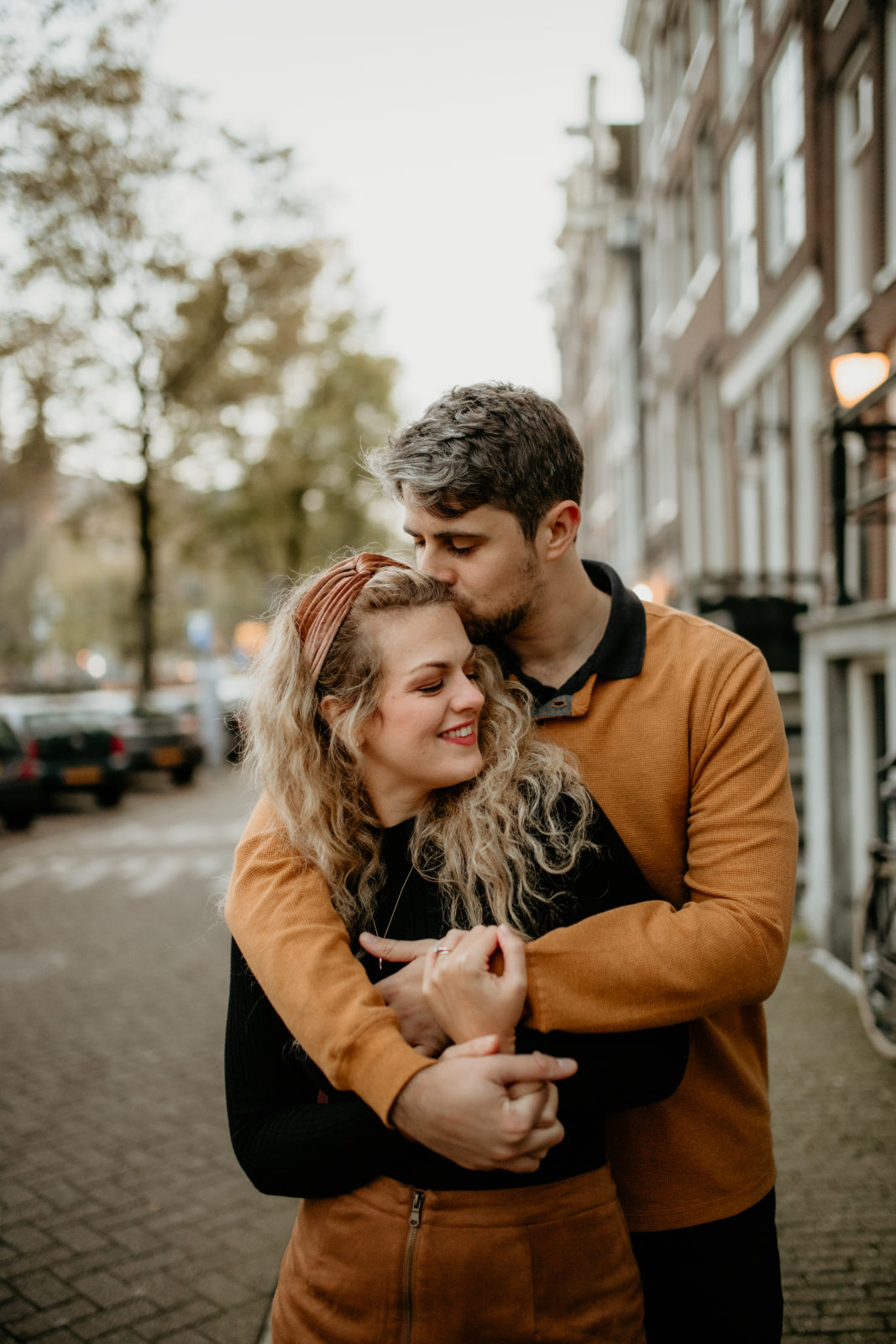 AMSTERDAM COUPLE PHOTOSHOOT | PORTRAITS BY JAYASRI - portraitsbyjayasri.com