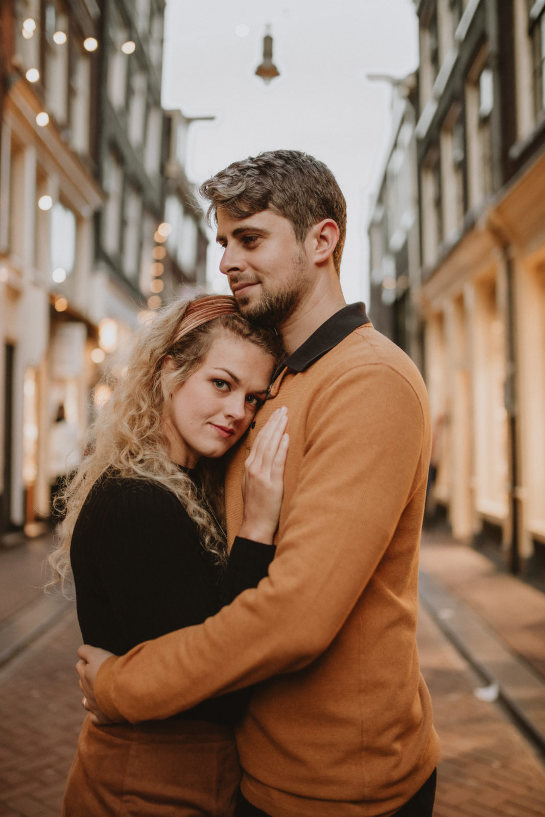 AMSTERDAM COUPLE PHOTOSHOOT | PORTRAITS BY JAYASRI - portraitsbyjayasri.com