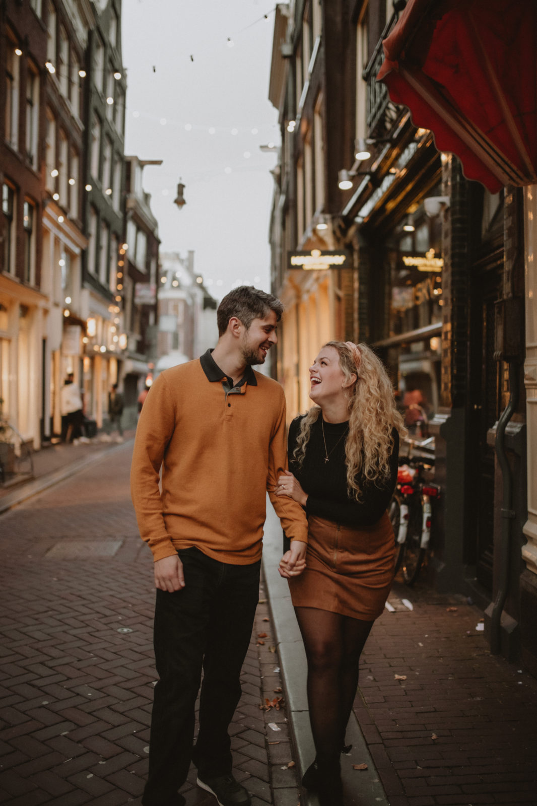 AMSTERDAM COUPLE PHOTOSHOOT | PORTRAITS BY JAYASRI - portraitsbyjayasri.com